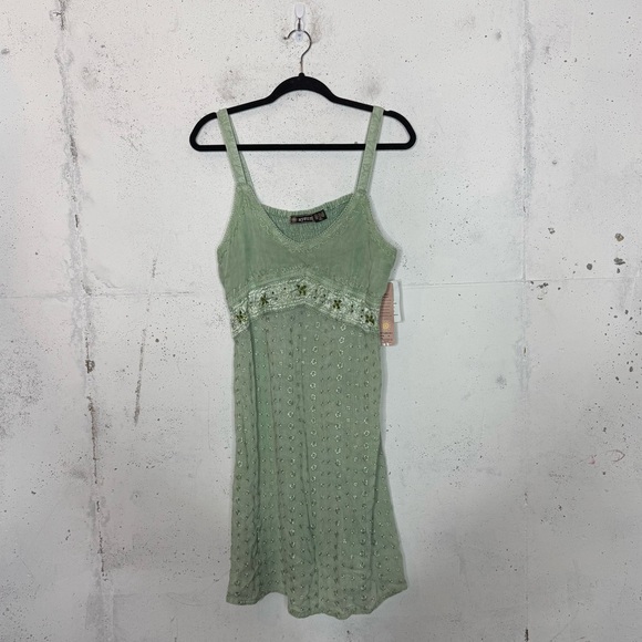 raya sun | Dresses | Raya Sun Embellished Strap Back Smocked Dress Xl ...
